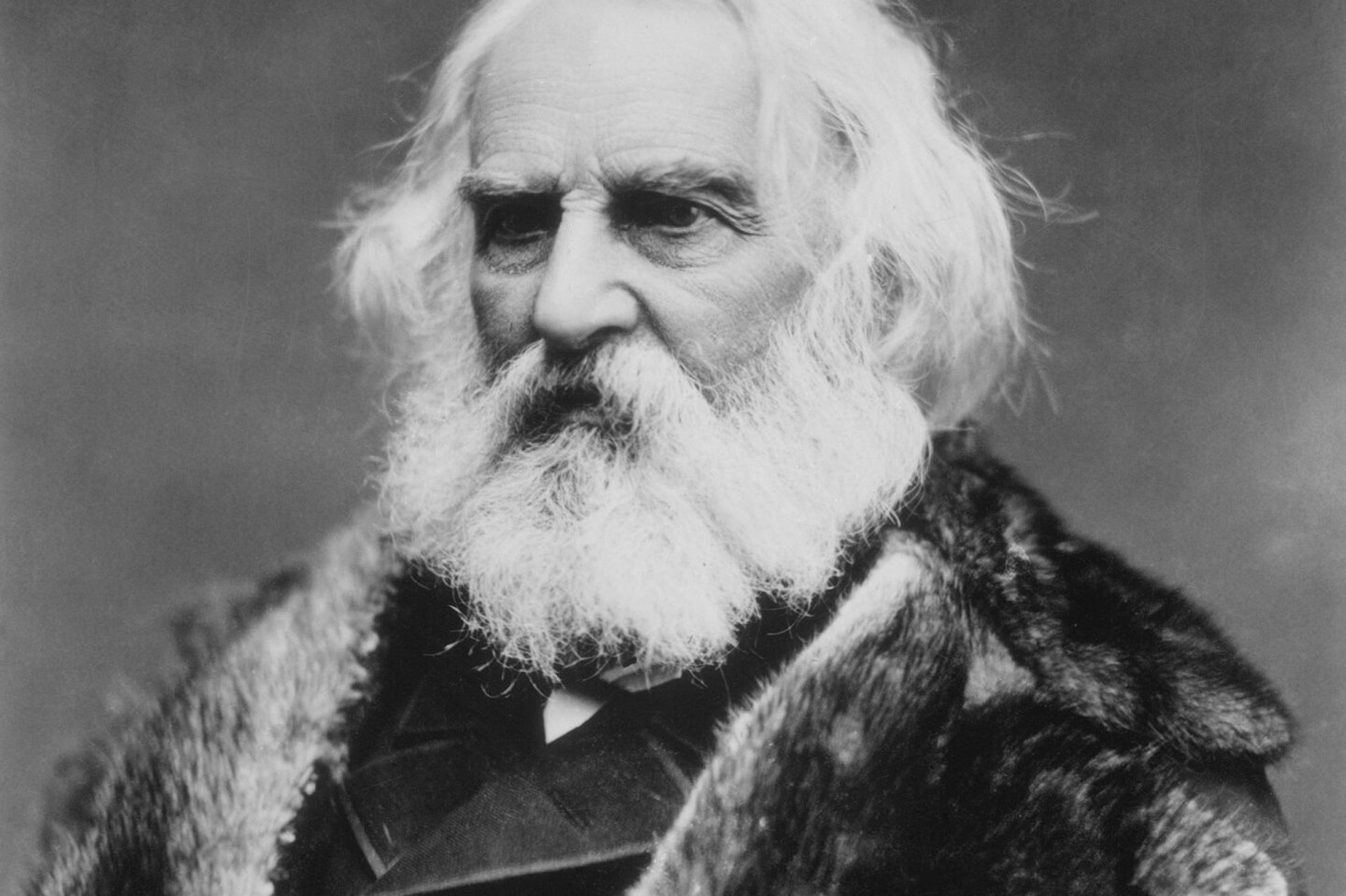 Henry Wadsworth Longfellow’s “Christmas Bells” – Linda's Literary Home